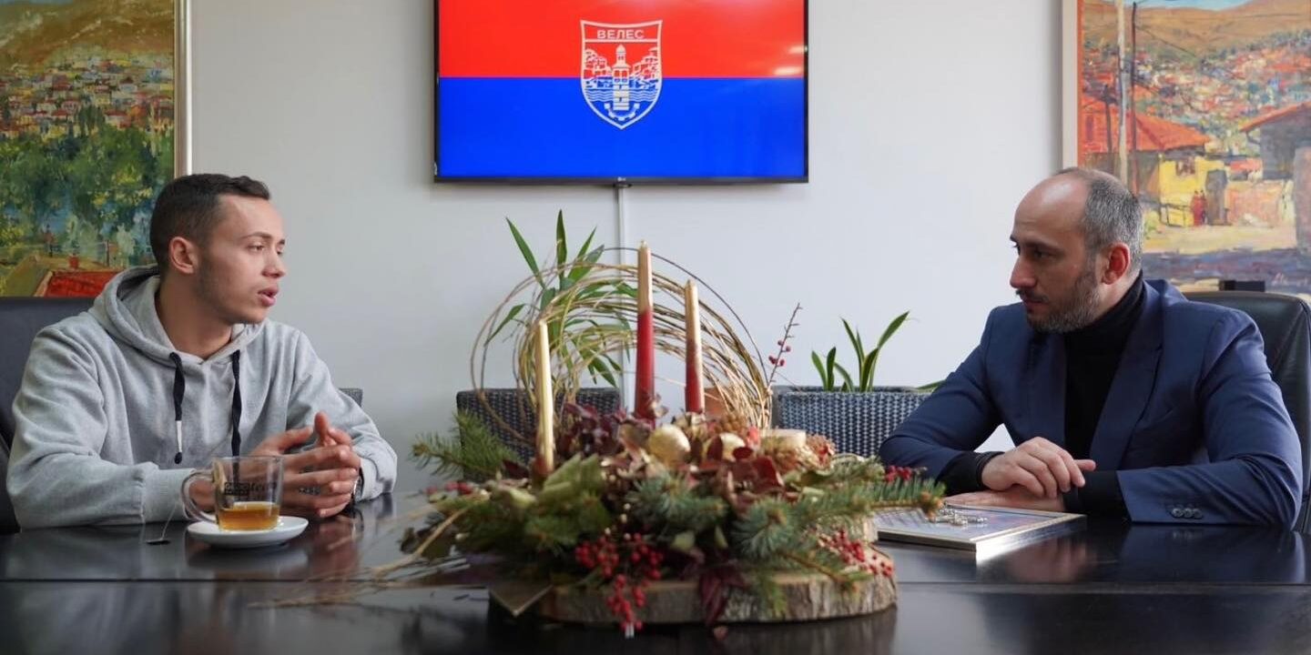 ИГОР ЈОРДАНОВ НА СРЕДБА СО ГРАДОНАЧАЛНИКОТ МАРКО КОЛЕВ - Општина Велес